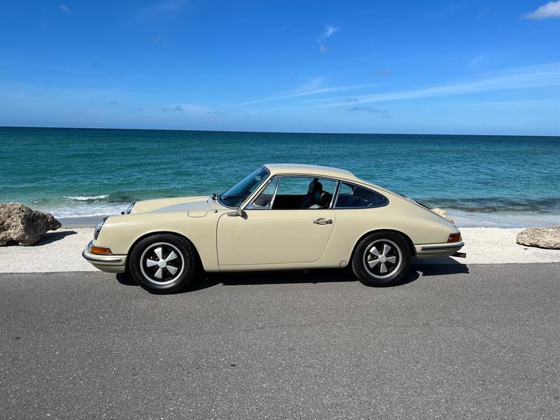 Beige Grey | Rennbow - The Porsche Color Wiki