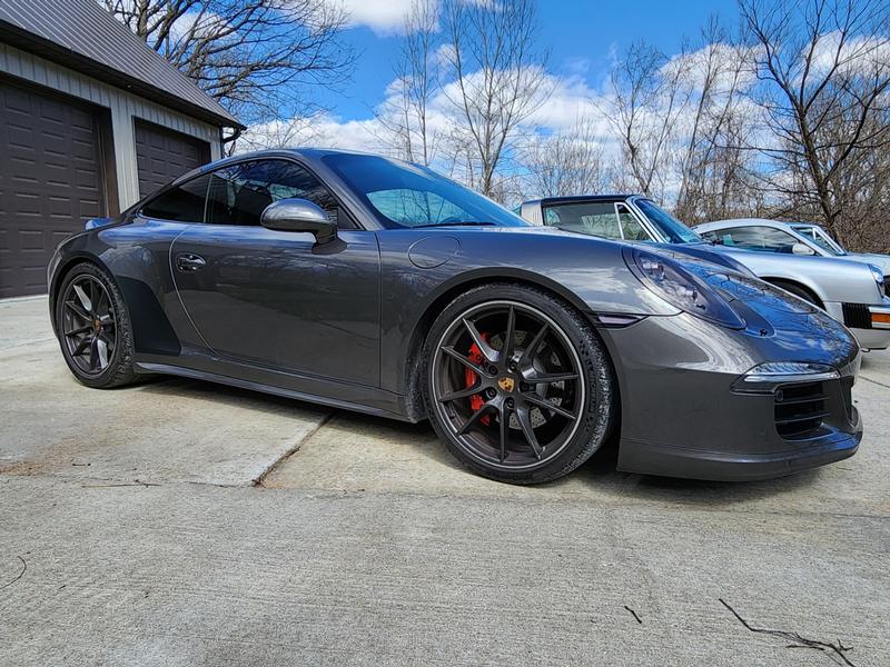 Anthracite Metallic | Rennbow - The Porsche Color Wiki