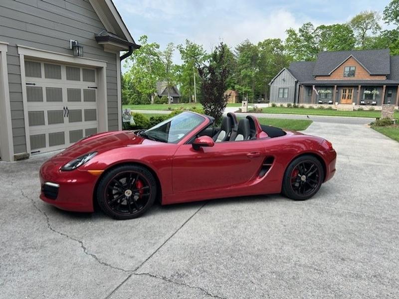 Amaranth Red Metallic | Rennbow - The Porsche Color Wiki