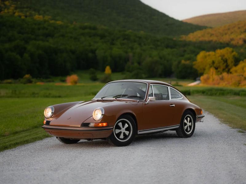 Sepia Brown | Rennbow - The Porsche Color Wiki