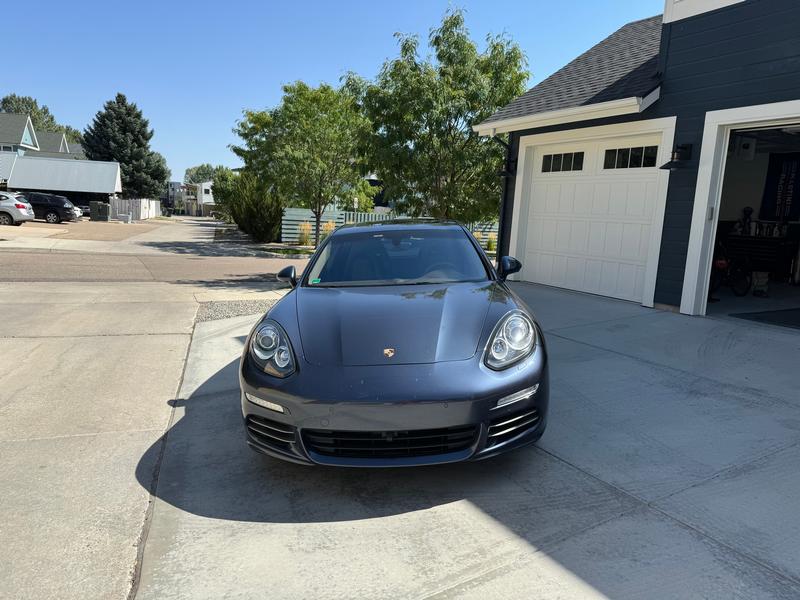 Yachting Blue Metallic | Rennbow - The Porsche Color Wiki