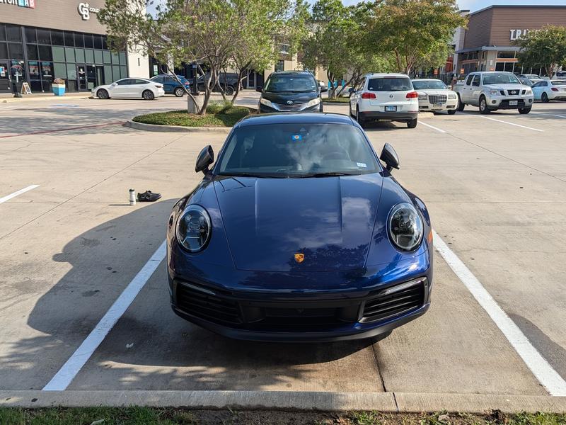 Gentian Blue Metallic | Rennbow - The Porsche Color Wiki