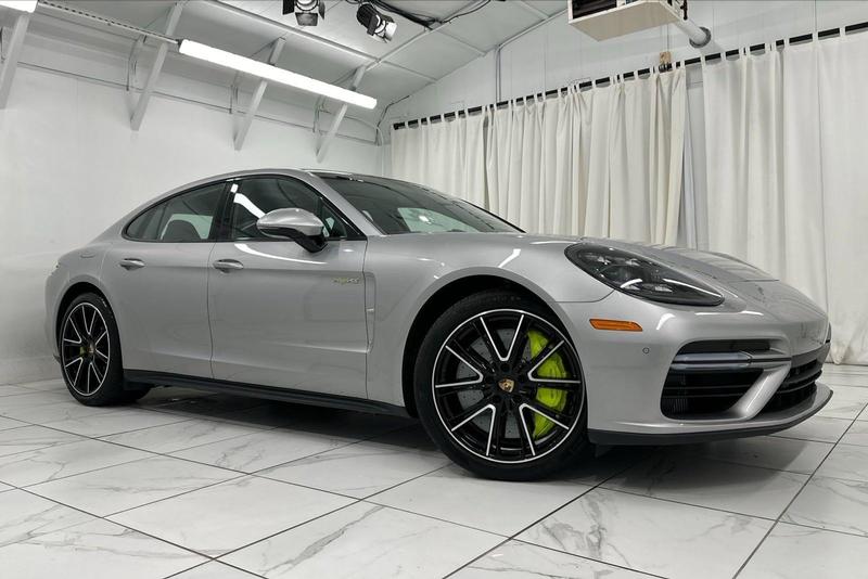 GT Silver Metallic | Rennbow - The Porsche Color Wiki