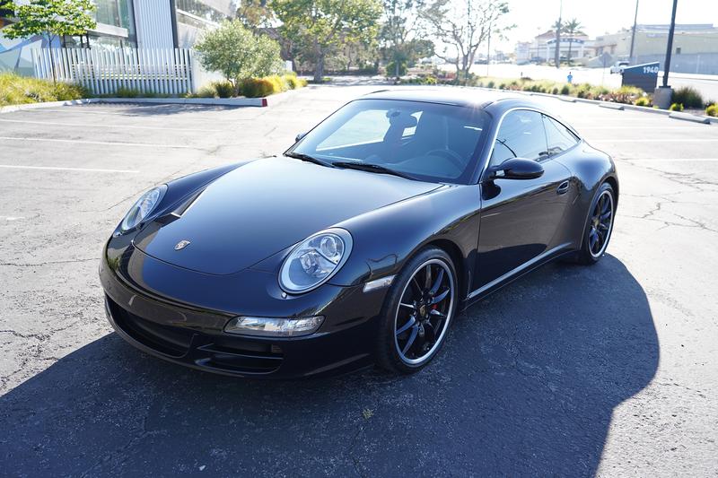 Basalt Black Metallic | Rennbow - The Porsche Color Wiki