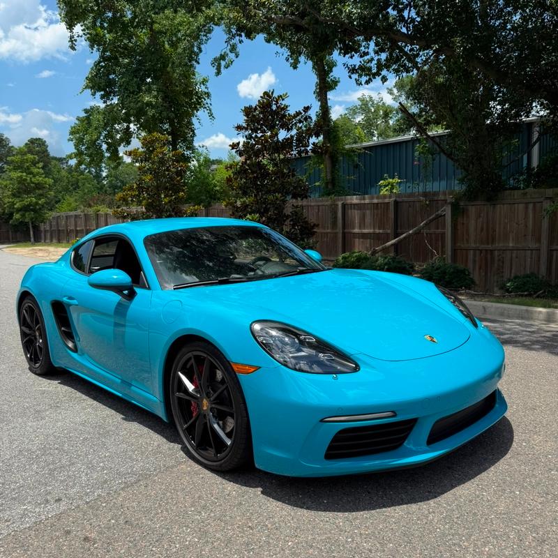 Miami Blue | Rennbow - The Porsche Color Wiki